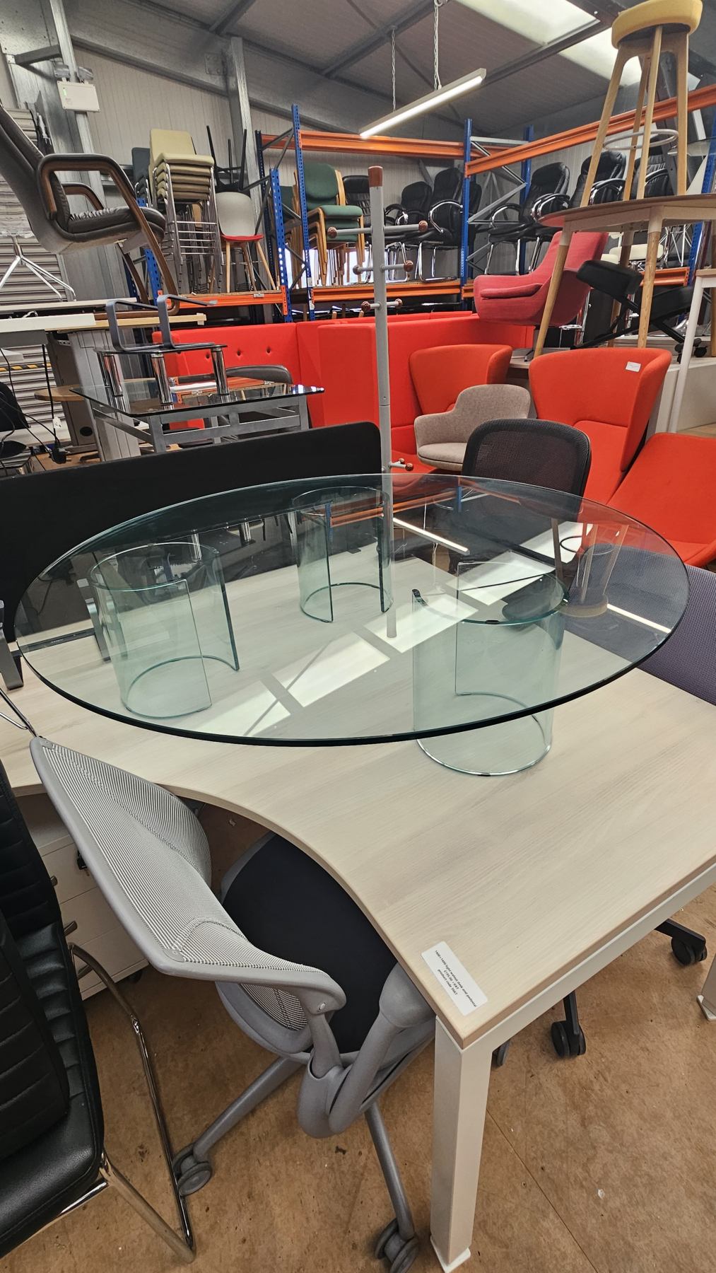 1200mm glass coffee table - Cornwall Office Furniture