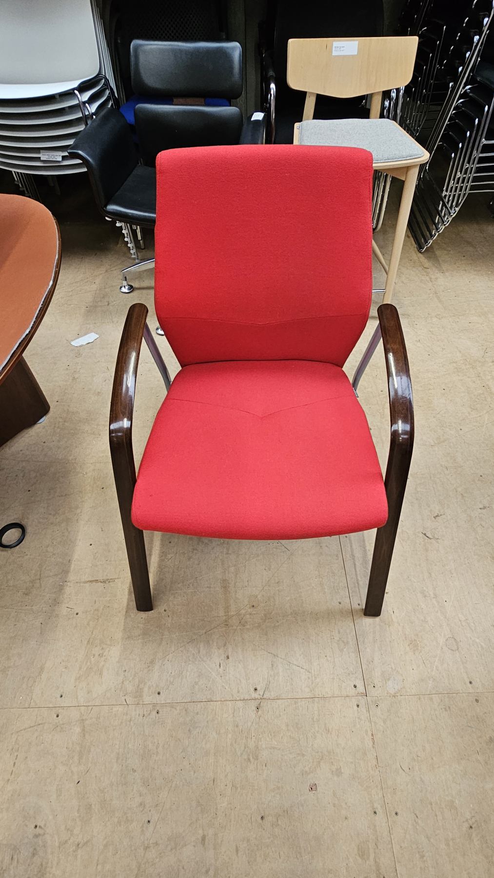 Verco meeting chair - Cornwall Office Furniture