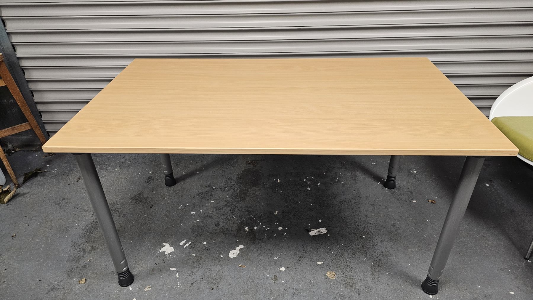 Beech 1400x800 table - Cornwall Office Furniture